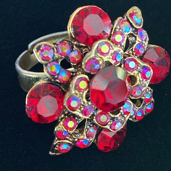 Vintage | Jewelry | Vintage Chunky Red Rhinestone Ring | Poshmark